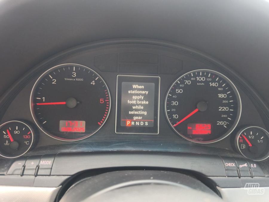 Audi A4 2005 in Vilnius, with an engine capacity of 2.50 L and mileage of 303 thousand km for 1500 €, photo 14 on AUTOMOTO.COM.LV