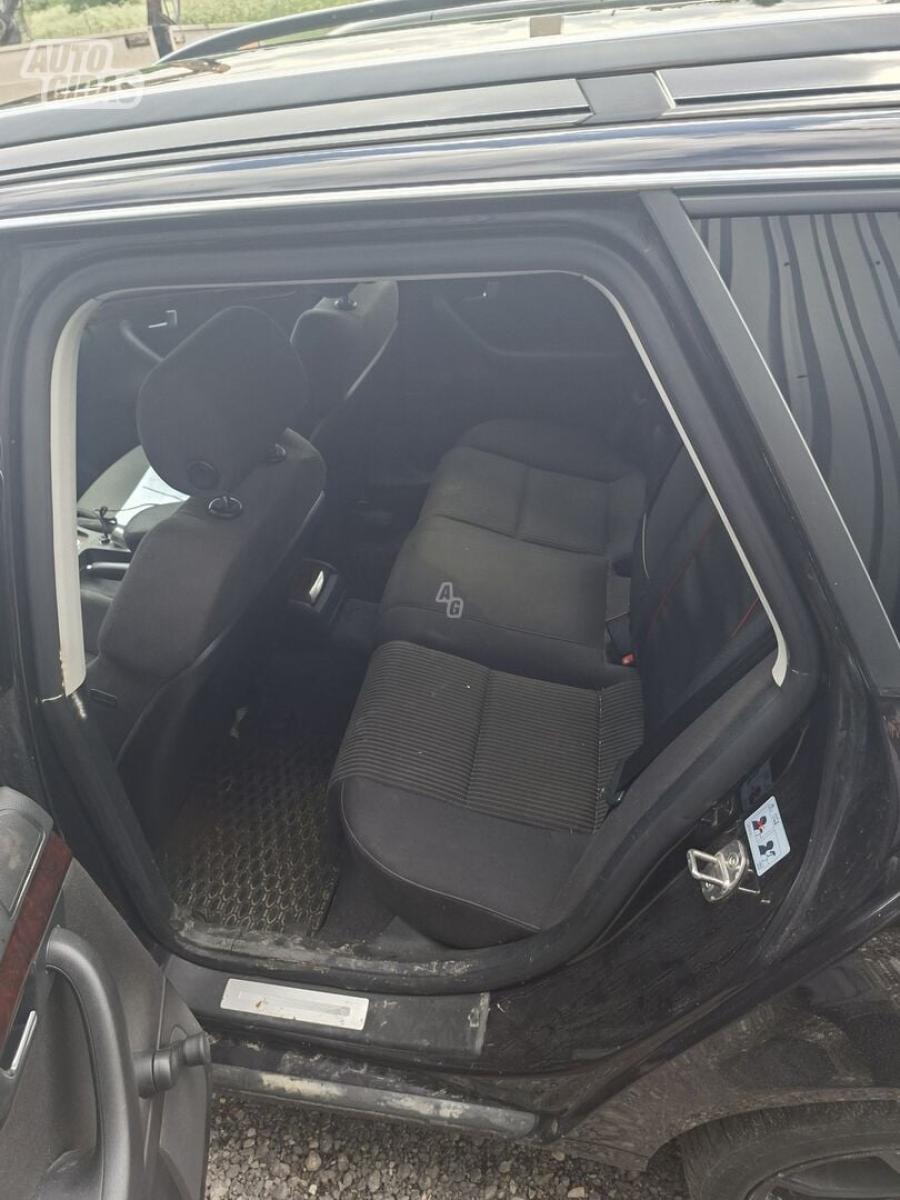 Audi A4 2005 in Moletai, with an engine capacity of 2.00 L and mileage of 327 thousand km for 1000 €, photo 14 on AUTOMOTO.COM.LV