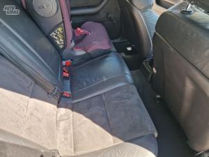Audi A4 2005 in Utena, with an engine capacity of 2.00 L and mileage of 359 thousand km for 2750 €, photo 13 on AUTOMOTO.COM.LV