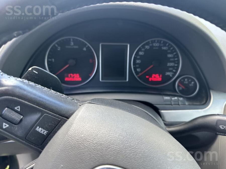 Audi A4 2005 Rēzekne, ar dzinēja tilpumu 2.50 L un nobraukumu 379 tūkst. km par 1800 €, foto 7 vietnē AUTOMOTO.COM.LV