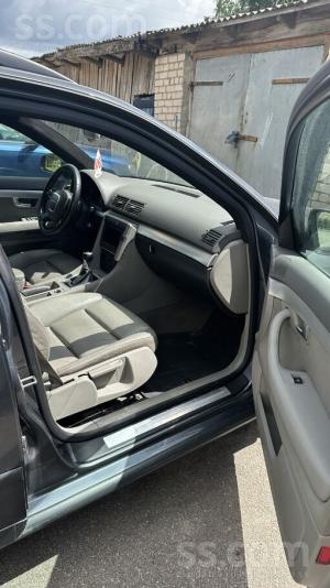 Audi A4 2005 Rēzekne, ar dzinēja tilpumu 2.50 L un nobraukumu 379 tūkst. km par 1800 €, foto 10 vietnē AUTOMOTO.COM.LV