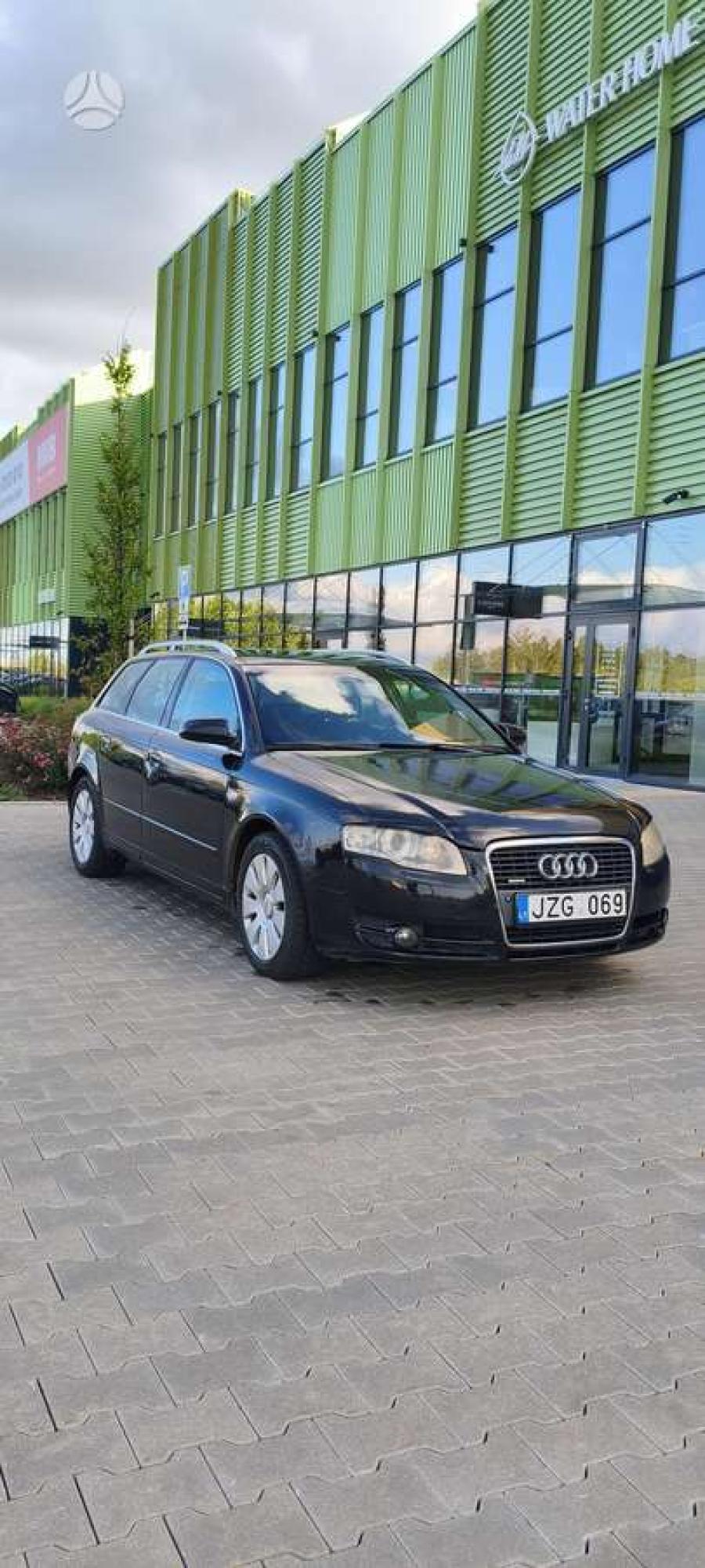 Audi A4 2005 in Vilnius, with an engine capacity of 3.00 L and mileage of 375 thousand km for 1150 €, photo 19 on AUTOMOTO.COM.LV