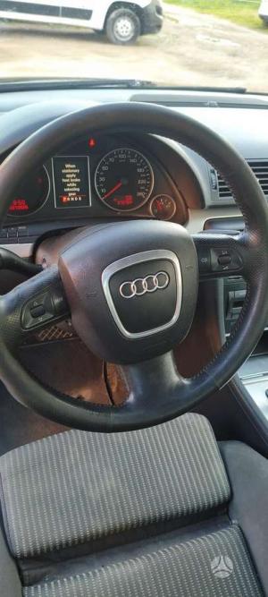 Audi A4 2005 in Vilnius, with an engine capacity of 3.00 L and mileage of 375 thousand km for 1150 €, photo 29 on AUTOMOTO.COM.LV