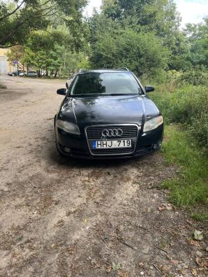Audi A4 2005 Viļņa, ar dzinēja tilpumu 2.50 L un nobraukumu 330 tūkst. km par 700 €, foto  vietnē AUTOMOTO.COM.LV