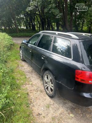 Audi A4 2005 Viļņa, ar dzinēja tilpumu 2.50 L un nobraukumu 330 tūkst. km par 700 €, foto 6 vietnē AUTOMOTO.COM.LV