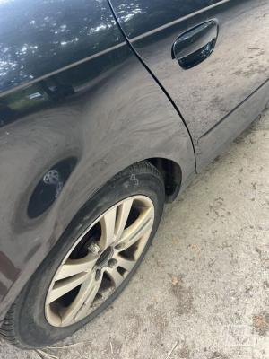 Audi A4 2005 Viļņa, ar dzinēja tilpumu 2.50 L un nobraukumu 330 tūkst. km par 700 €, foto 10 vietnē AUTOMOTO.COM.LV
