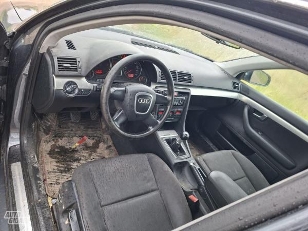 Audi A4 2005 Kretinga, ar dzinēja tilpumu 2.00 L un nobraukumu 401 tūkst. km par 750 €, foto 9 vietnē AUTOMOTO.COM.LV