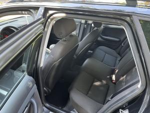 Audi A4 2005 in Ignalina, with an engine capacity of 1.90 L and mileage of 246 thousand km for 3200 €, photo 8 on AUTOMOTO.COM.LV