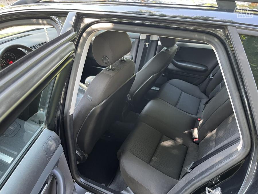 Audi A4 2005 in Ignalina, with an engine capacity of 1.90 L and mileage of 246 thousand km for 3200 €, photo 8 on AUTOMOTO.COM.LV