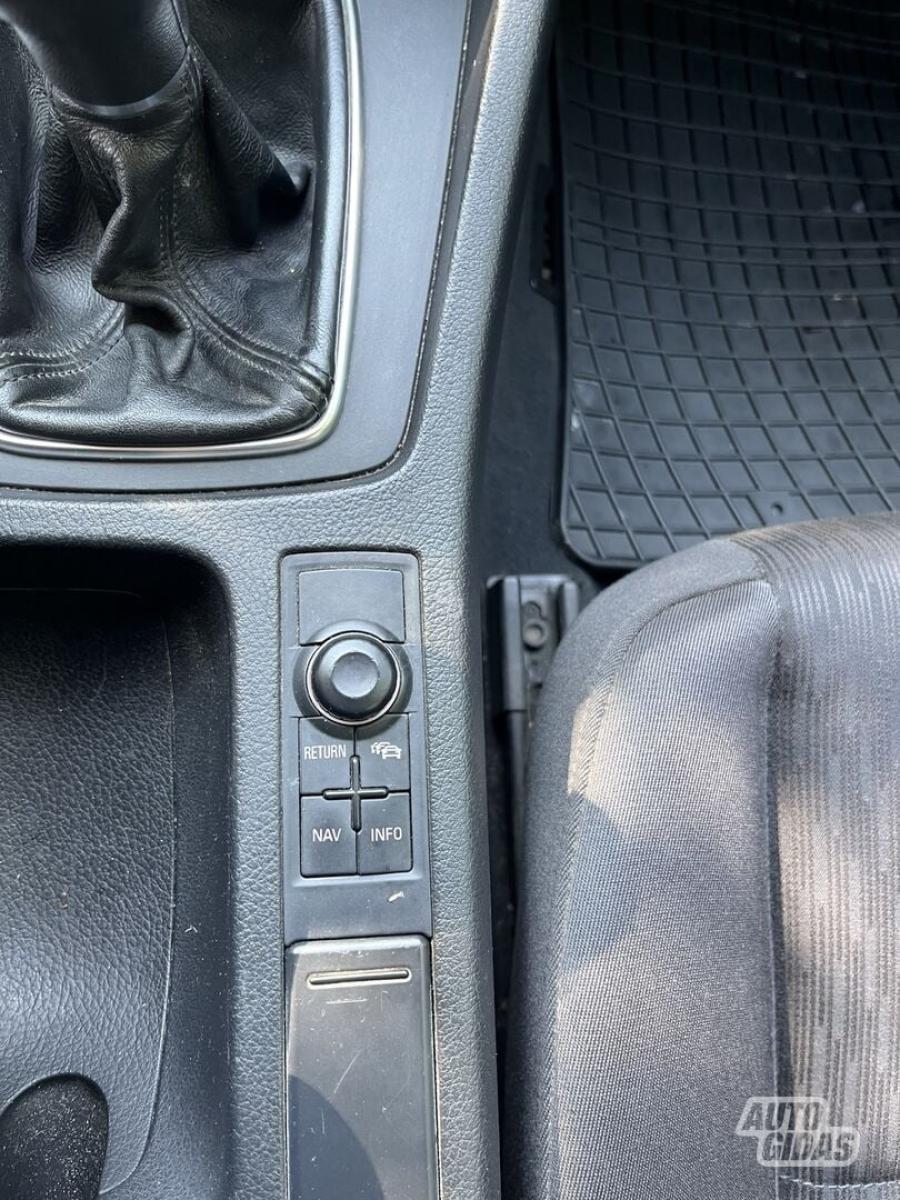 Audi A4 2005 in Ignalina, with an engine capacity of 1.90 L and mileage of 246 thousand km for 3200 €, photo 12 on AUTOMOTO.COM.LV