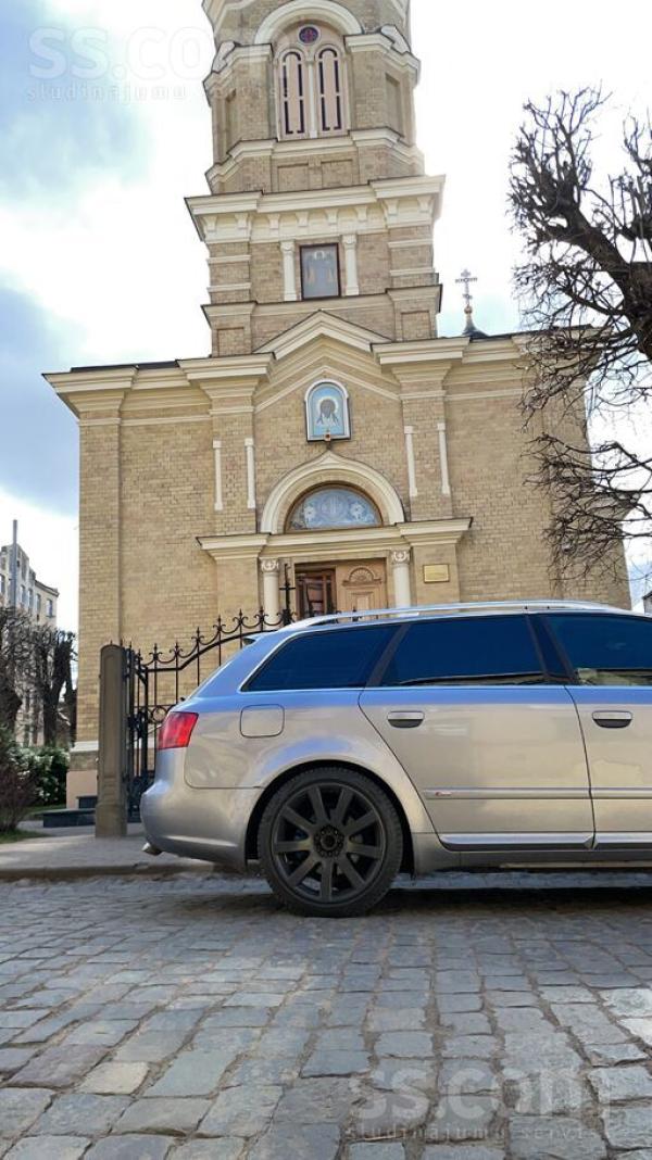 Audi A4 2006 Rīga, ar dzinēja tilpumu 3.00 L un nobraukumu 388 tūkst. km par 1600 €, foto 7 vietnē AUTOMOTO.COM.LV