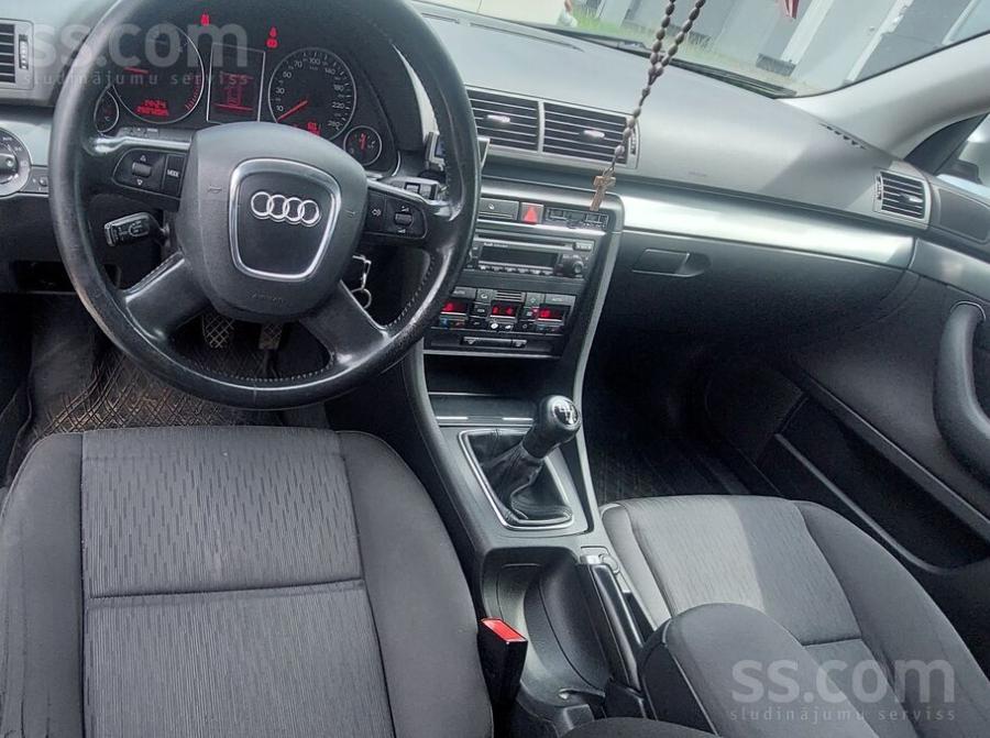 Audi A4 2006 Ogre, ar dzinēja tilpumu 2.00 L un nobraukumu 371 tūkst. km par 2800 €, foto 3 vietnē AUTOMOTO.COM.LV