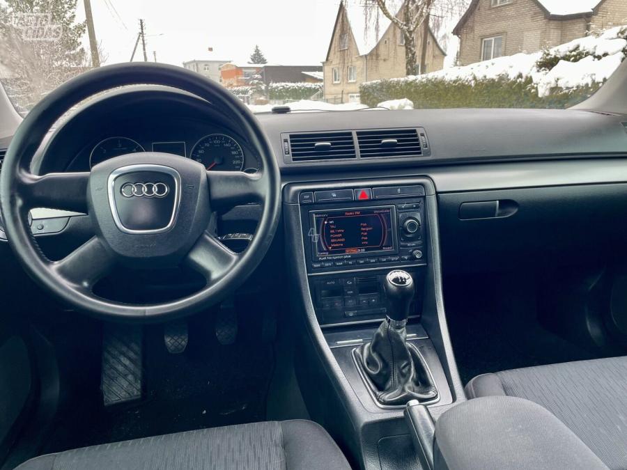 Audi A4 2006 in Kaunas, with an engine capacity of 2.00 L and mileage of 301 thousand km for 2950 €, photo 17 on AUTOMOTO.COM.LV