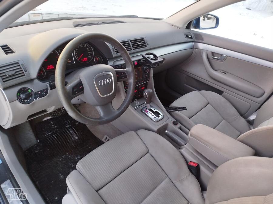 Audi A4 2006 in Kretinga, with an engine capacity of 2.00 L and mileage of 327 thousand km for 2400 €, photo 11 on AUTOMOTO.COM.LV