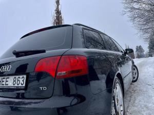 Audi A4 2006 in Kaunas, with an engine capacity of 2.00 L and mileage of 301 thousand km for 2950 €, photo 22 on AUTOMOTO.COM.LV
