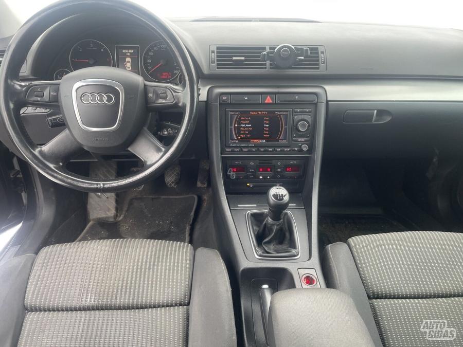 Audi A4 2006 Kelmė, ar dzinēja tilpumu 2.00 L un nobraukumu 400 tūkst. km par 2400 €, foto 9 vietnē AUTOMOTO.COM.LV