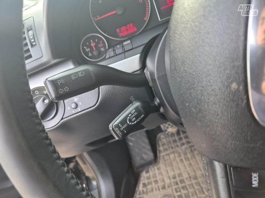 Audi A4 2006 in Kaunas, with an engine capacity of 2.00 L and mileage of 443 thousand km for 1700 €, photo 13 on AUTOMOTO.COM.LV