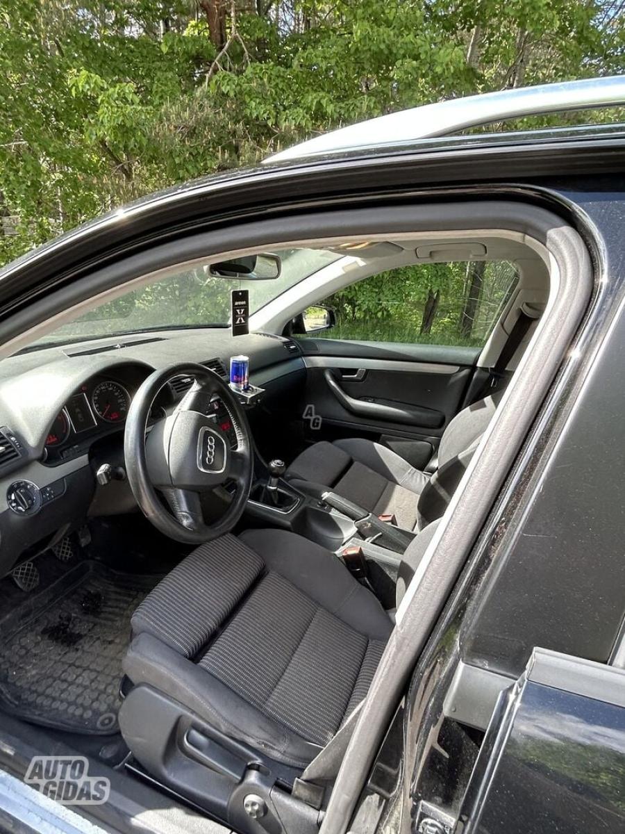 Audi A4 2006 in Vilnius, with an engine capacity of 2.50 L and mileage of 315 thousand km for 1550 €, photo 12 on AUTOMOTO.COM.LV