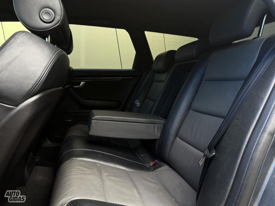 Audi A4 2006 in Kaunas, with an engine capacity of 3.00 L and mileage of 327 thousand km for 1800 €, photo 26 on AUTOMOTO.COM.LV