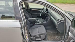 Audi A4 2006 Rīga, ar dzinēja tilpumu 2.00 L un nobraukumu 343 tūkst. km par 3150 €, foto 10 vietnē AUTOMOTO.COM.LV
