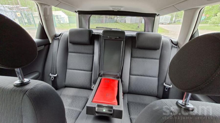 Audi A4 2006 Rīga, ar dzinēja tilpumu 2.00 L un nobraukumu 343 tūkst. km par 3150 €, foto 14 vietnē AUTOMOTO.COM.LV