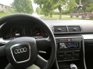 Audi A4 2006 in Telschi, with an engine capacity of 2.00 L and mileage of 400 thousand km for 1450 €, photo 8 on AUTOMOTO.COM.LV