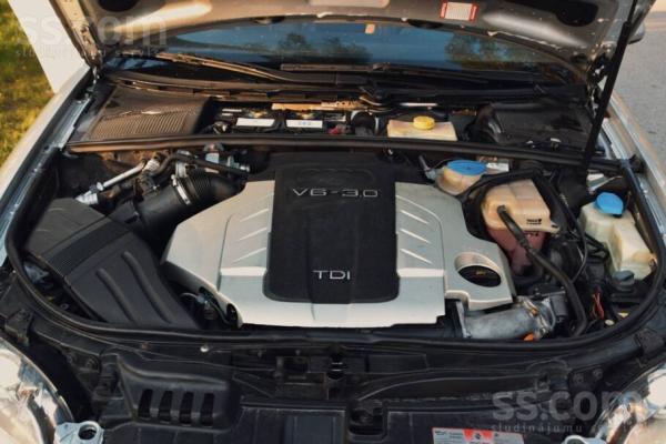 Audi A4 2006 in Riga, with an engine capacity of 3.00 L and mileage of 355 thousand km for 2150 €, photo 8 on AUTOMOTO.COM.LV