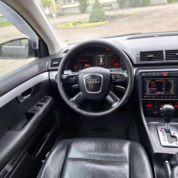 Audi A4 2006 in Silute, with an engine capacity of 1.99 L and mileage of 446 thousand km for 2000 €, photo 6 on AUTOMOTO.COM.LV
