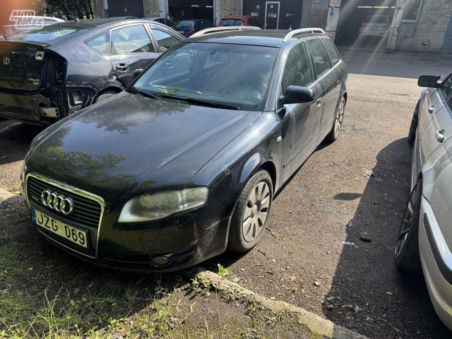 Audi A4 2006 in Vilnius, with an engine capacity of 3.00 L and mileage of 340 thousand km for 850 €, photo 3 on AUTOMOTO.COM.LV