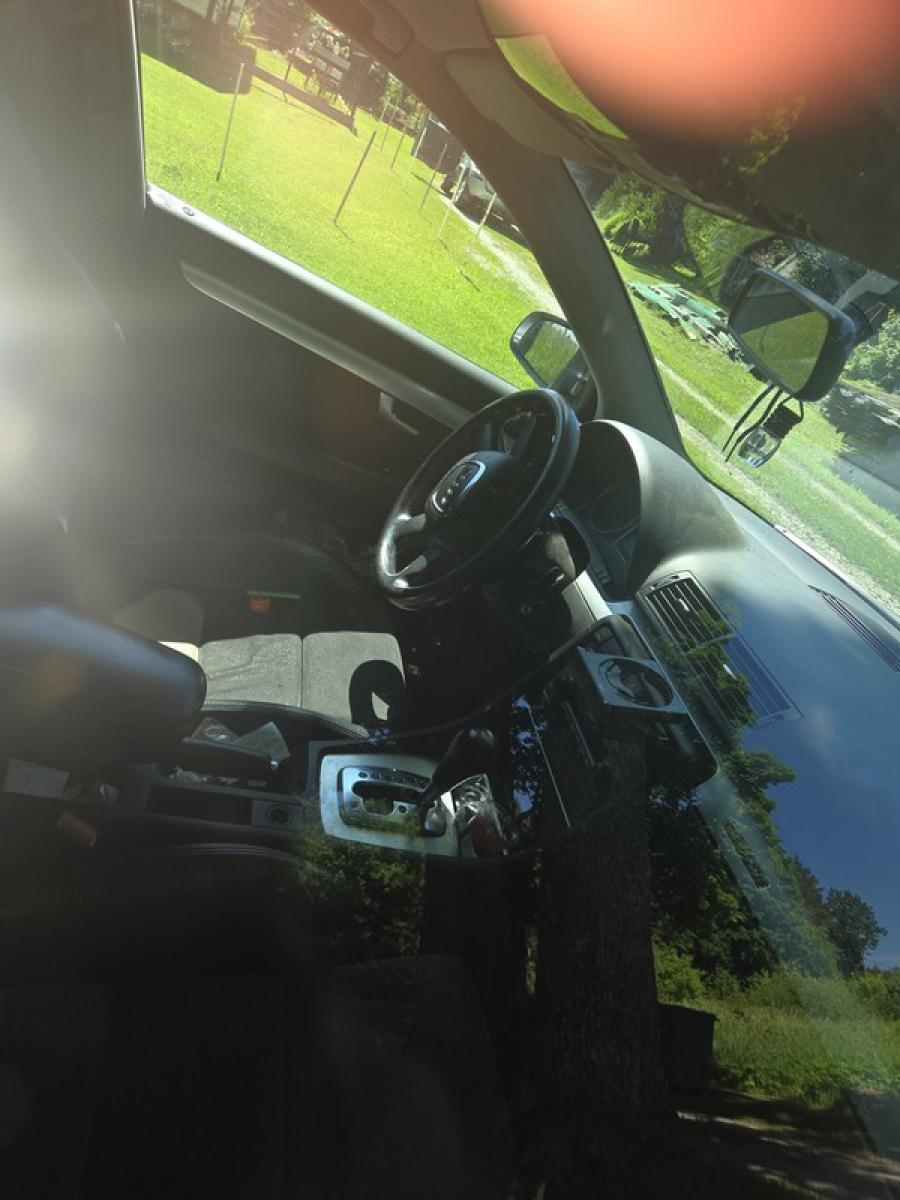 Audi A4 2006 in Rakvere, with an engine capacity of 3.00 L and mileage of 315 thousand km for 3500 €, photo 11 on AUTOMOTO.COM.LV