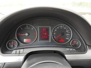 Audi A4 2006 in Kaunas, with an engine capacity of 2.70 L and mileage of 405 thousand km for 1450 €, photo 18 on AUTOMOTO.COM.LV