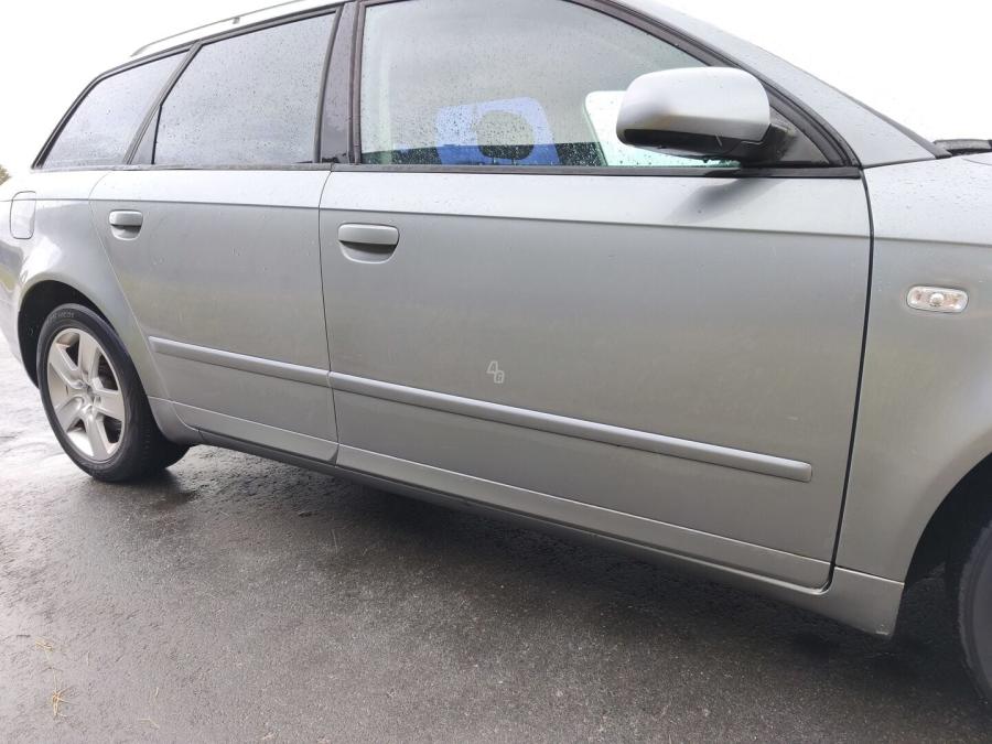 Audi A4 2006 in Kaunas, with an engine capacity of 2.70 L and mileage of 405 thousand km for 1350 €, photo 10 on AUTOMOTO.COM.LV