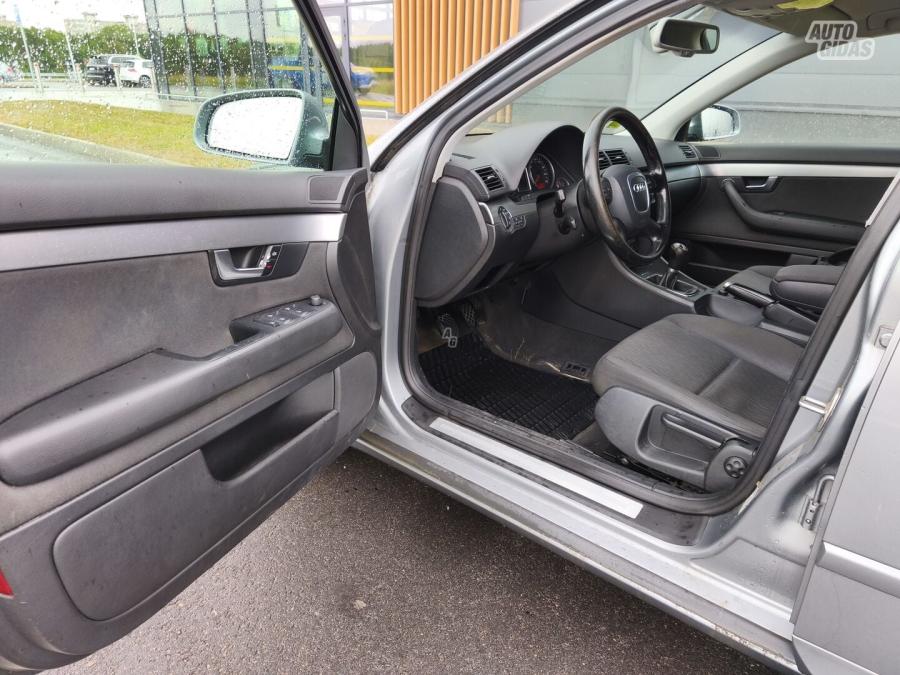 Audi A4 2006 in Kaunas, with an engine capacity of 2.70 L and mileage of 405 thousand km for 1350 €, photo 17 on AUTOMOTO.COM.LV
