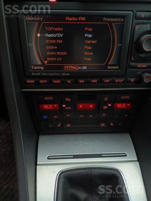 Audi A4 2006 in Riga, with an engine capacity of 2.70 L and mileage of 374 thousand km for 2890 €, photo 9 on AUTOMOTO.COM.LV