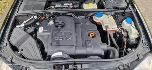 Audi A4 2006 in Telschi, with an engine capacity of 2.00 L and mileage of 341 thousand km for 2850 €, photo 12 on AUTOMOTO.COM.LV