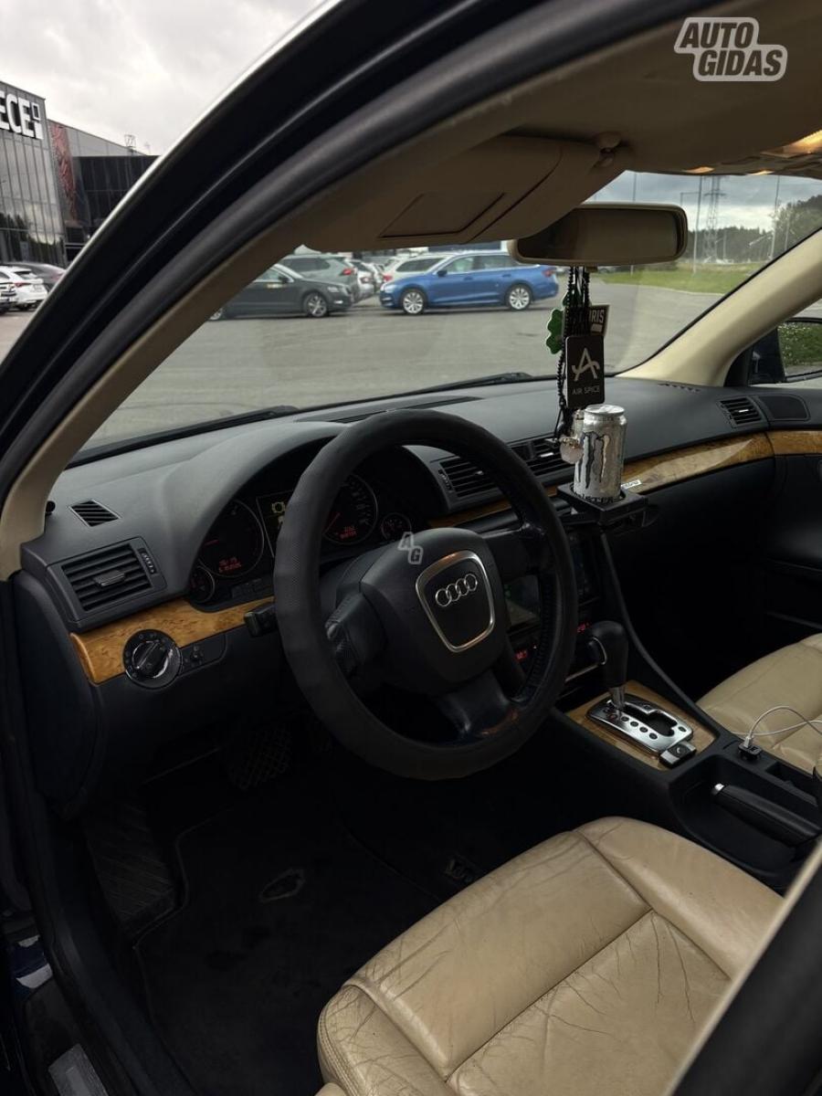 Audi A4 2006 in Kaunas, with an engine capacity of 3.00 L and mileage of 350 thousand km for 1950 €, photo 7 on AUTOMOTO.COM.LV