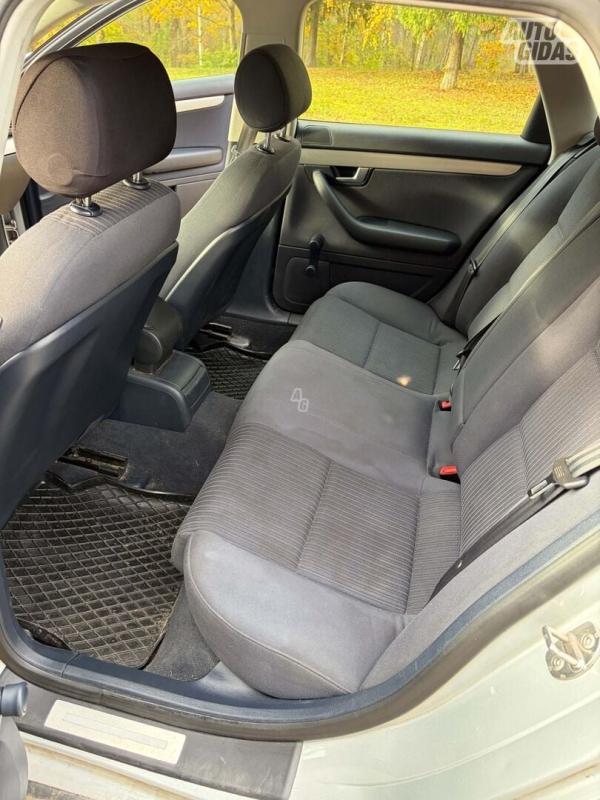 Audi A4 2006 Telšiai vietnē Audi A4 2006 Telšiai, ar dzinēja tilpumu 2.00 L un nobraukumu 284 tūkst. km par 1900 €, foto 5 vietnē AUTOMOTO.COM.LV