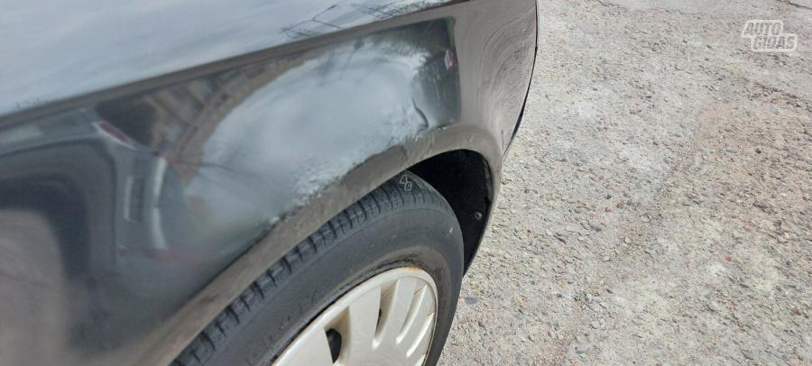 Audi A4 2007 Viļņa, ar dzinēja tilpumu 2.70 L un nobraukumu 400 tūkst. km par 1150 €, foto 16 vietnē AUTOMOTO.COM.LV
