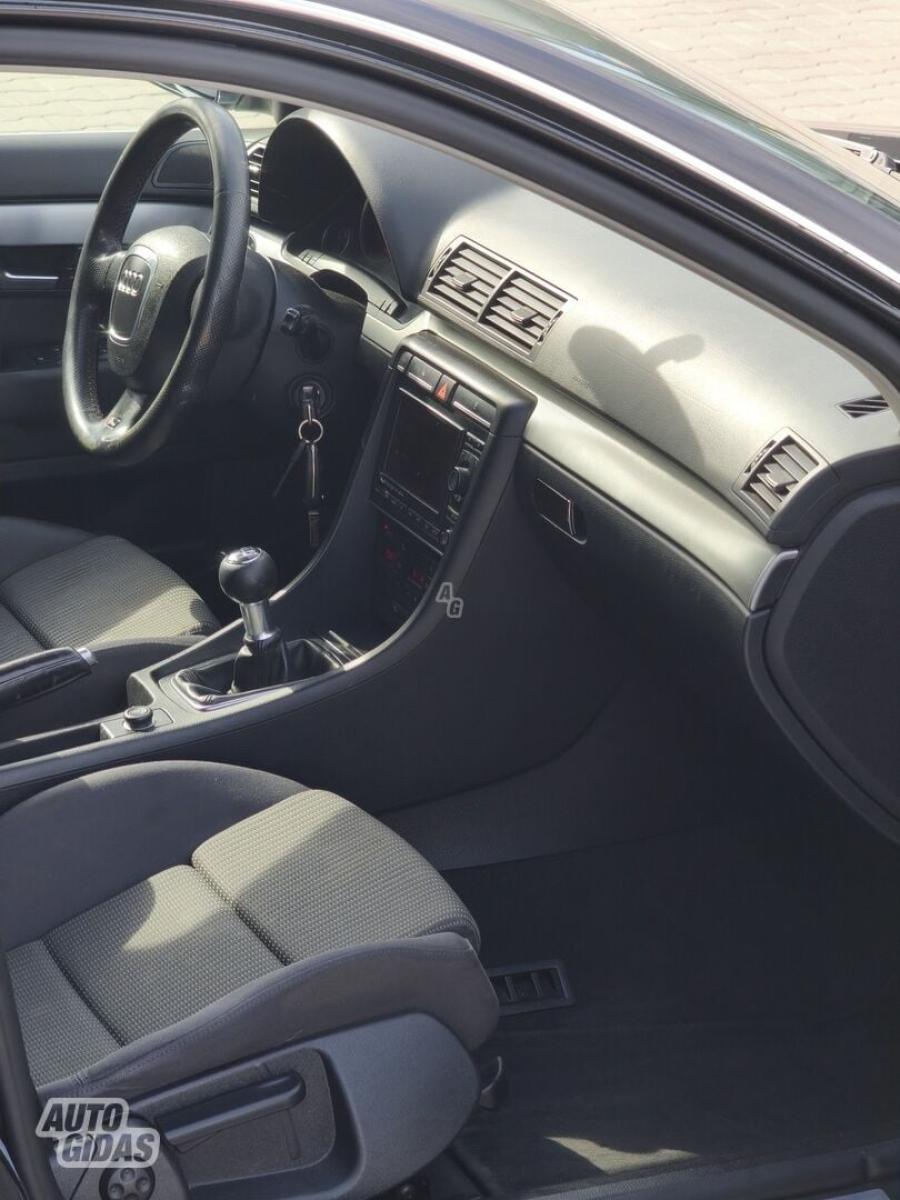 Audi A4 2007 in Vilnius, with an engine capacity of 2.00 L and mileage of 372 thousand km for 2250 €, photo 13 on AUTOMOTO.COM.LV