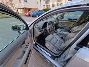 Audi A4 2007 in Vilnius, with an engine capacity of 2.00 L and mileage of 241 thousand km for 2750 €, photo 10 on AUTOMOTO.COM.LV
