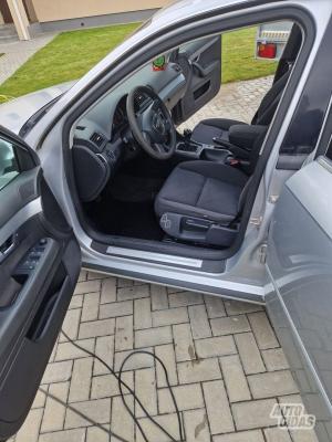 Audi A4 2007 Alīta, ar dzinēja tilpumu 1.90 L un nobraukumu 297 tūkst. km par 1550 €, foto 12 vietnē AUTOMOTO.COM.LV