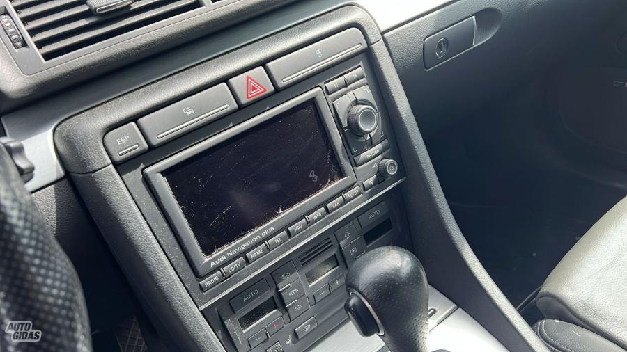 Audi A4 2007 in Marijampole, with an engine capacity of 2.70 L and mileage of 265 thousand km for 3150 €, photo 10 on AUTOMOTO.COM.LV