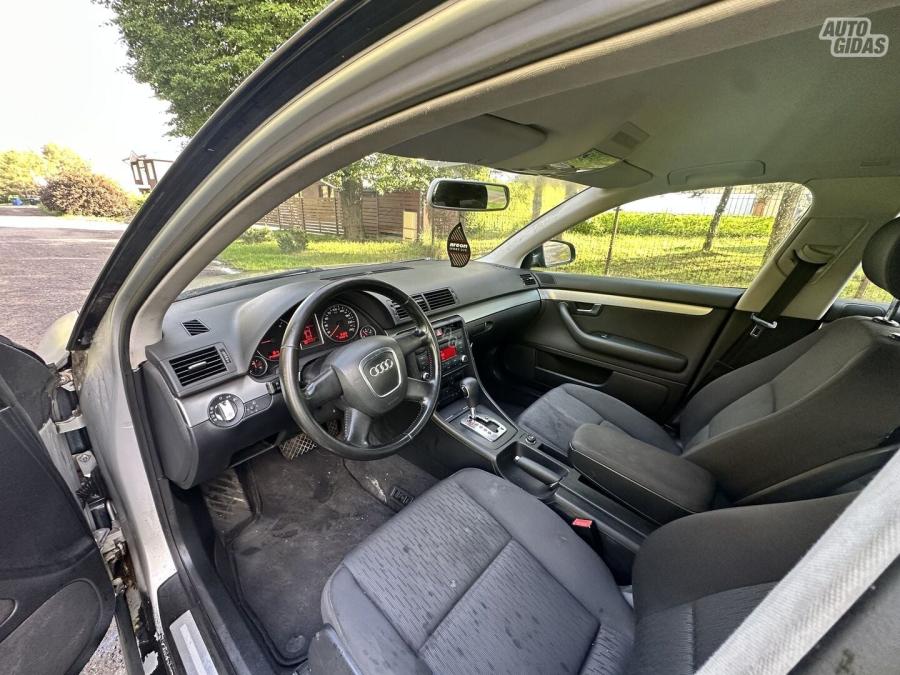 Audi A4 2007 in Vilnius, with an engine capacity of 2.00 L and mileage of 400 thousand km for 1200 €, photo 8 on AUTOMOTO.COM.LV