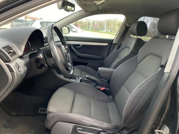 Audi A4 2007 in Riga, with an engine capacity of 2.70 L and mileage of 423 thousand km for 2650 €, photo 8 on AUTOMOTO.COM.LV