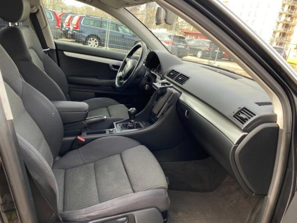Audi A4 2007 in Riga, with an engine capacity of 2.70 L and mileage of 423 thousand km for 2650 €, photo 9 on AUTOMOTO.COM.LV