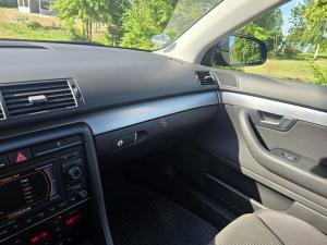 Audi A4 2007 in Telschi, with an engine capacity of 2.00 L and mileage of 250 thousand km for 3450 €, photo 16 on AUTOMOTO.COM.LV