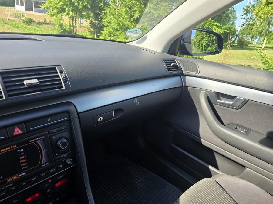 Audi A4 2007 in Telschi, with an engine capacity of 2.00 L and mileage of 250 thousand km for 3450 €, photo 16 on AUTOMOTO.COM.LV