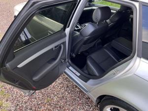 Audi A4 2007 Alīta, ar dzinēja tilpumu 2.00 L un nobraukumu 395 tūkst. km par 3350 €, foto 31 vietnē AUTOMOTO.COM.LV