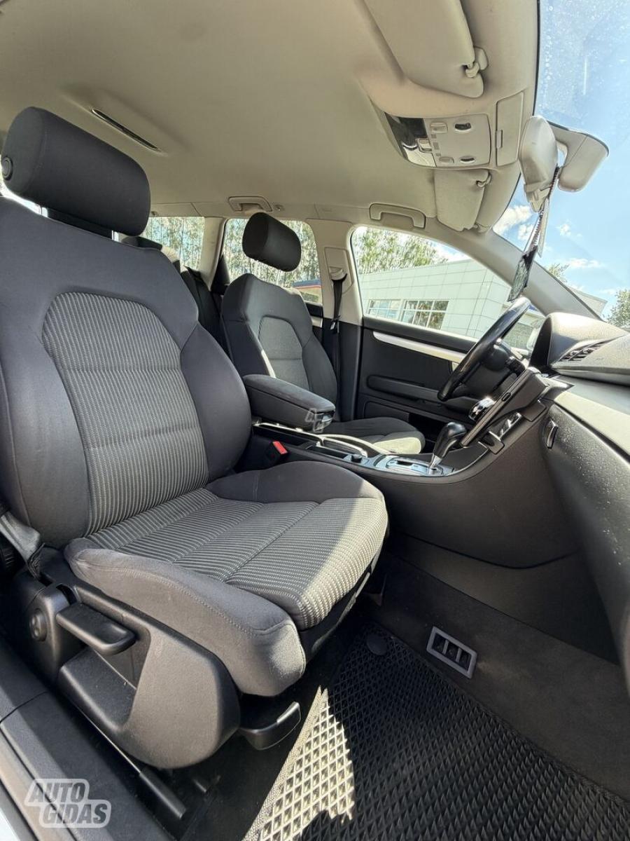 Audi A4 2007 in Vilnius, with an engine capacity of 2.00 L and mileage of 374 thousand km for 2650 €, photo 12 on AUTOMOTO.COM.LV