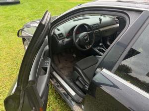 Audi A4 2007 in Vilnius, with an engine capacity of 2.00 L and mileage of 240 thousand km for 1100 €, photo 6 on AUTOMOTO.COM.LV